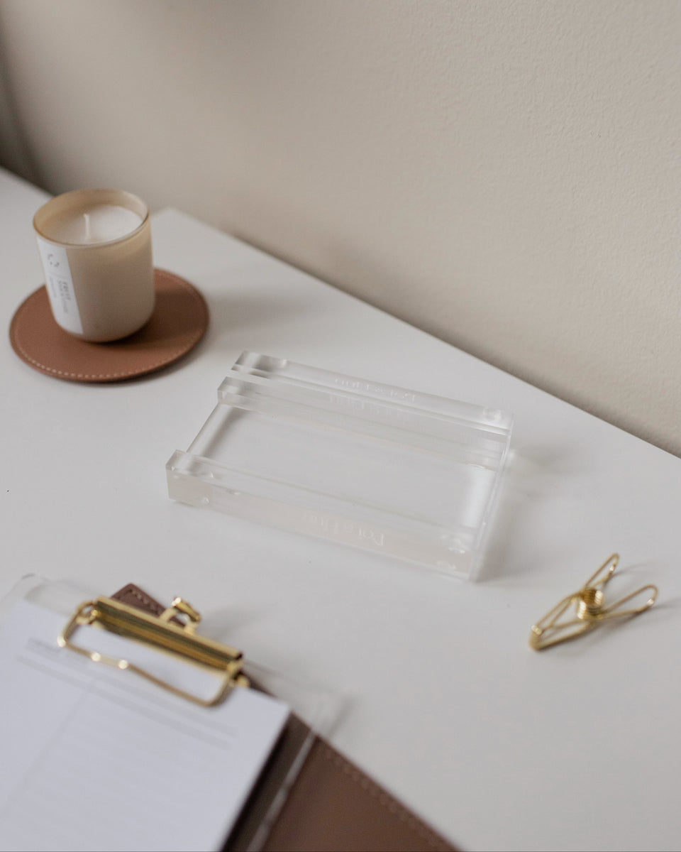 Acrylic Clipboard Stand – Poi & Hun
