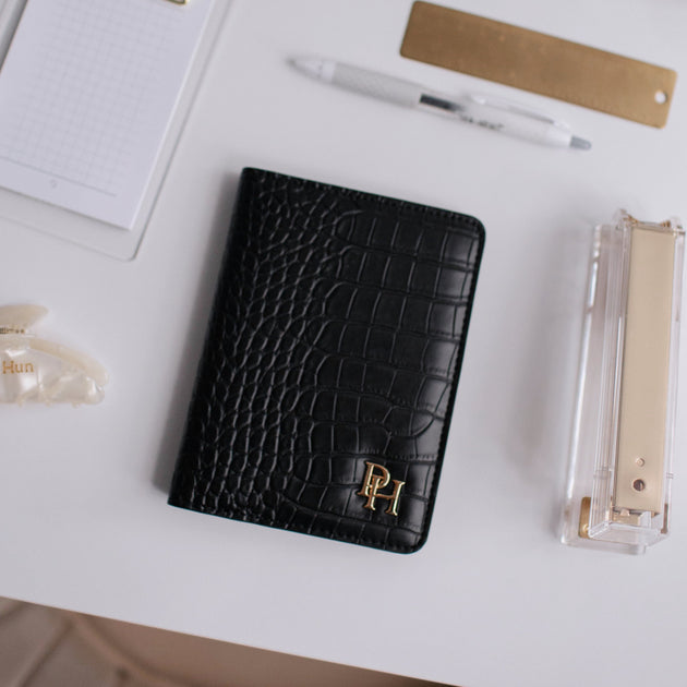 Leather – Poi & Hun